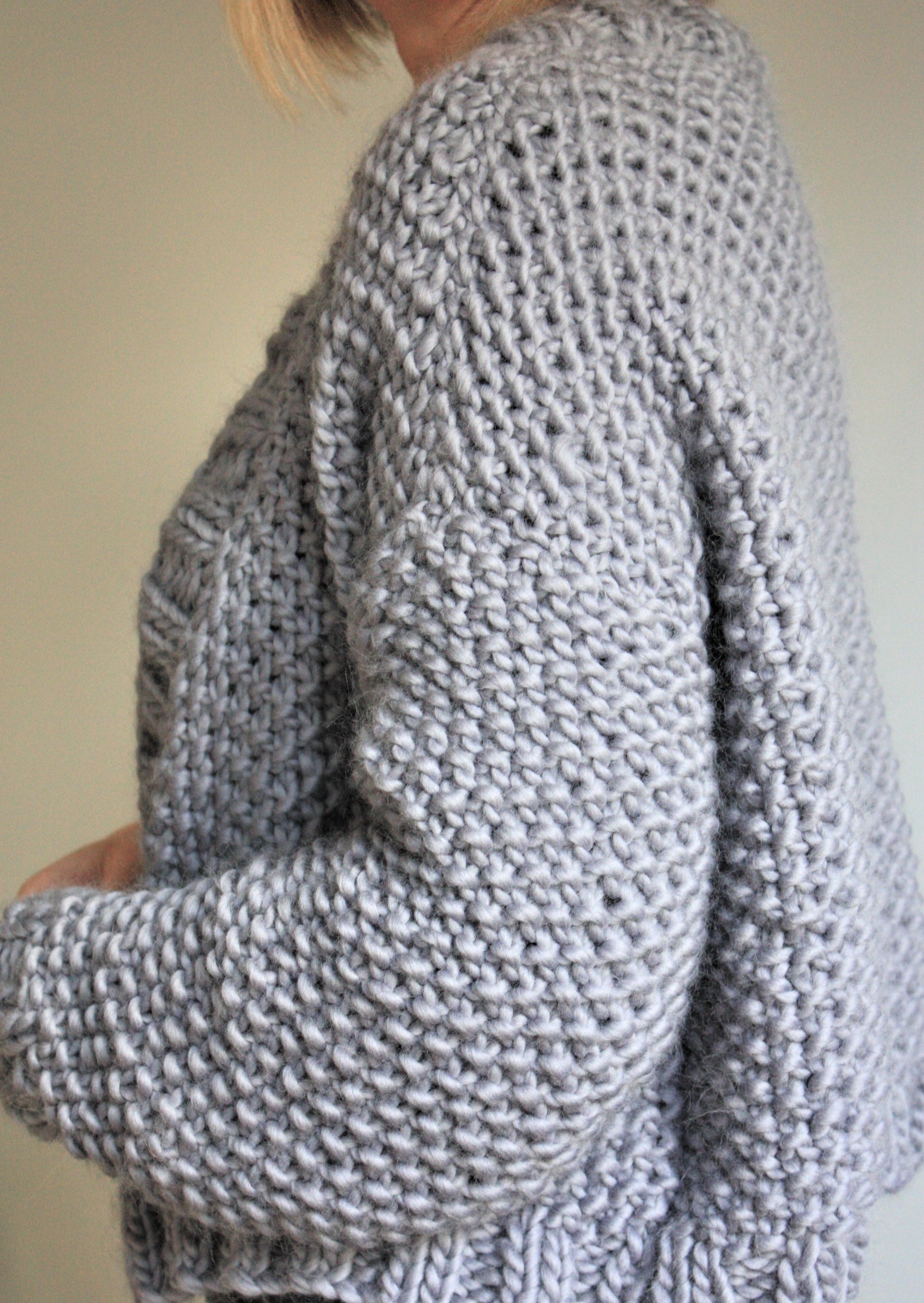 Easy Knitting Pattern - Chunky Knit Moss Stitch Cropped Cardigan | Mos ...